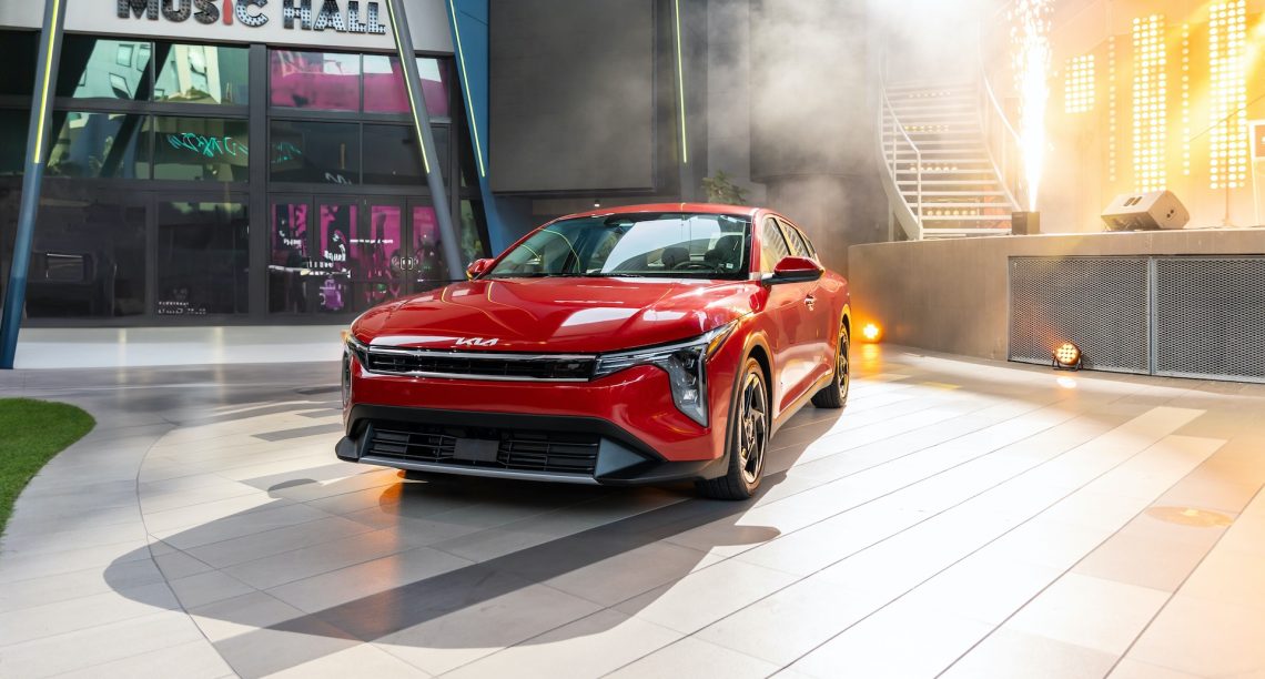 Kia lanza en Puerto Rico el nuevo K4 – AutoMania